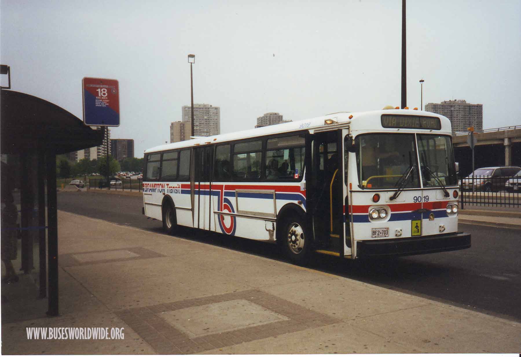 Geoff Stephenson Canada – Buses Worldwide